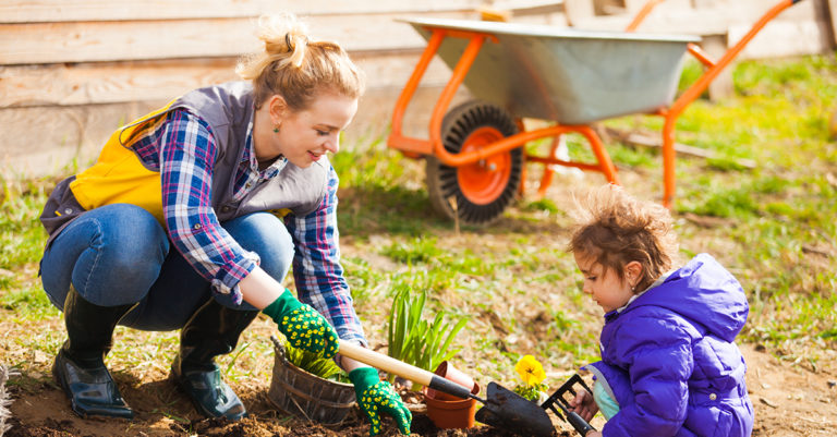 Tips for Helping Your Kids Develop a Strong Work Ethic